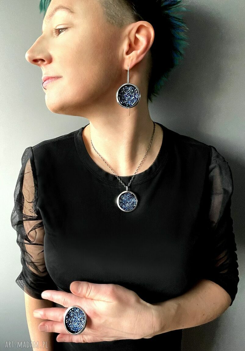 duży efektowny wisior wysadzany kryształami swarovski ღ art-Madam.pl