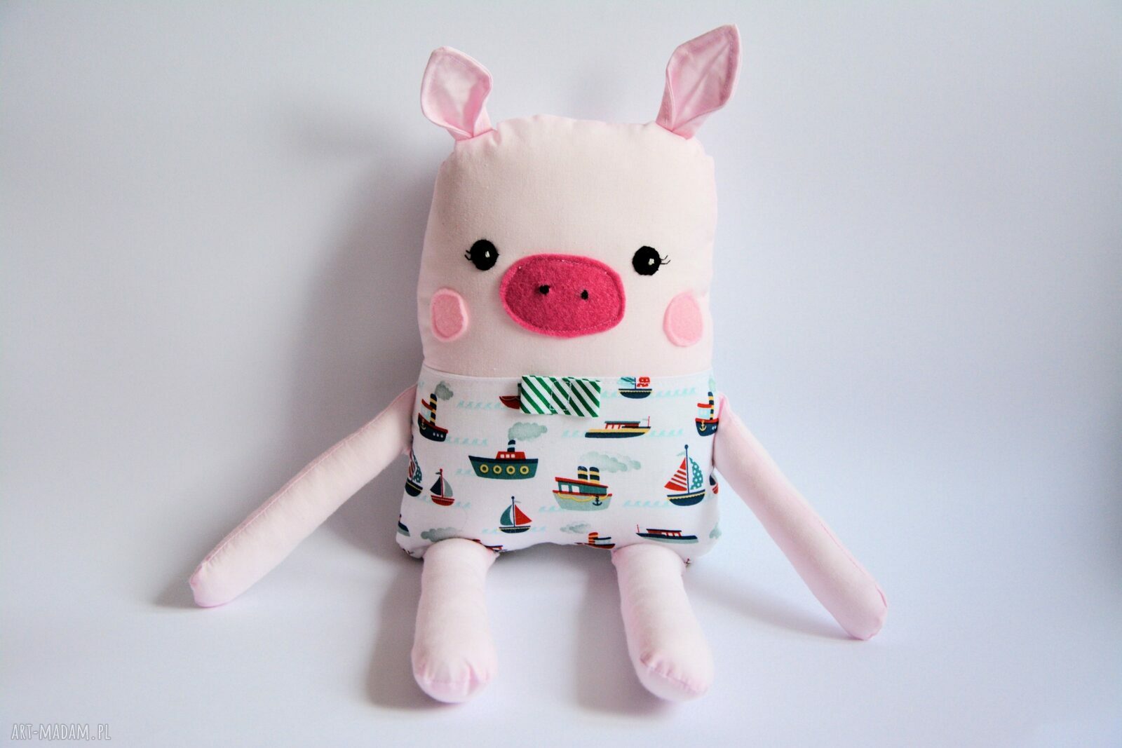 Motylarnia • Chrumka świnka z klasą w statki dla dziecka maskotki