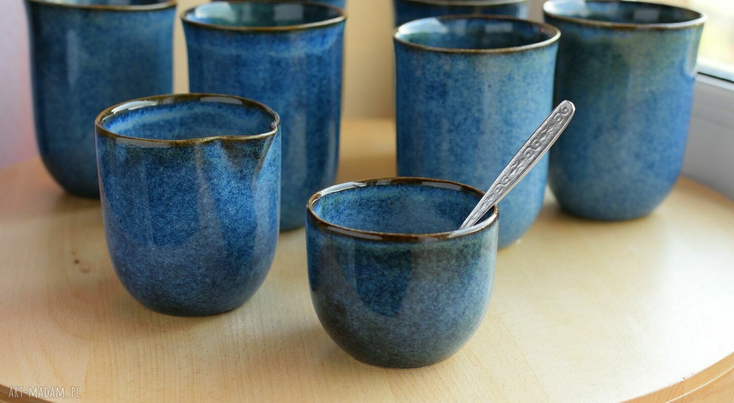 zestaw ceramiczny 6 kubków mlecznik i cukiernica